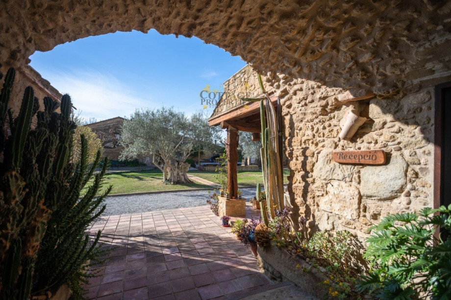 Masías Catalanas: 17 Características y Elementos Importantes